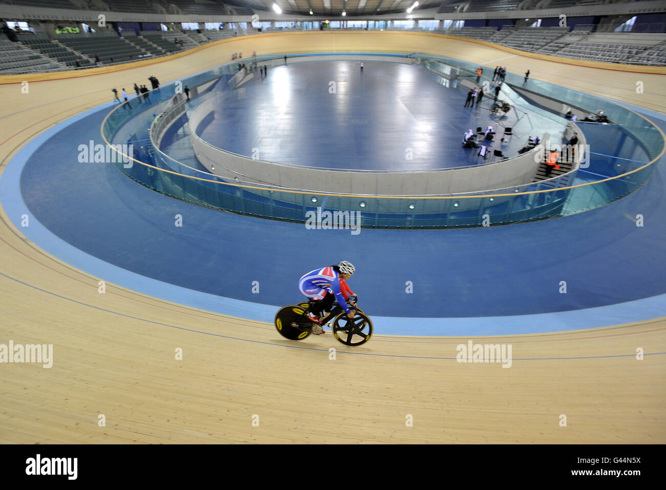 Olympic Velodrome completed Stock Photo - Alamy