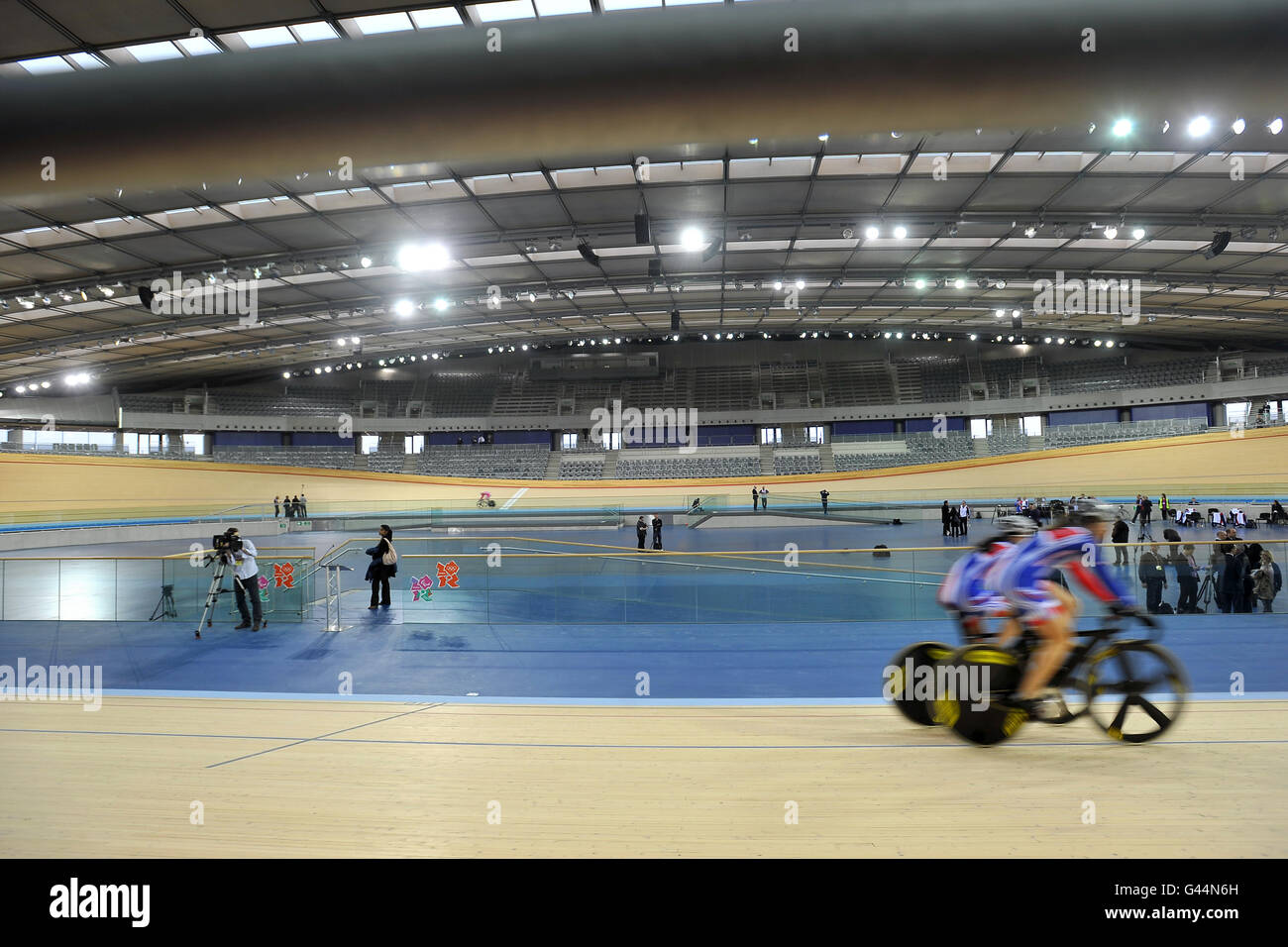 Olympic Velodrome completed Stock Photo - Alamy