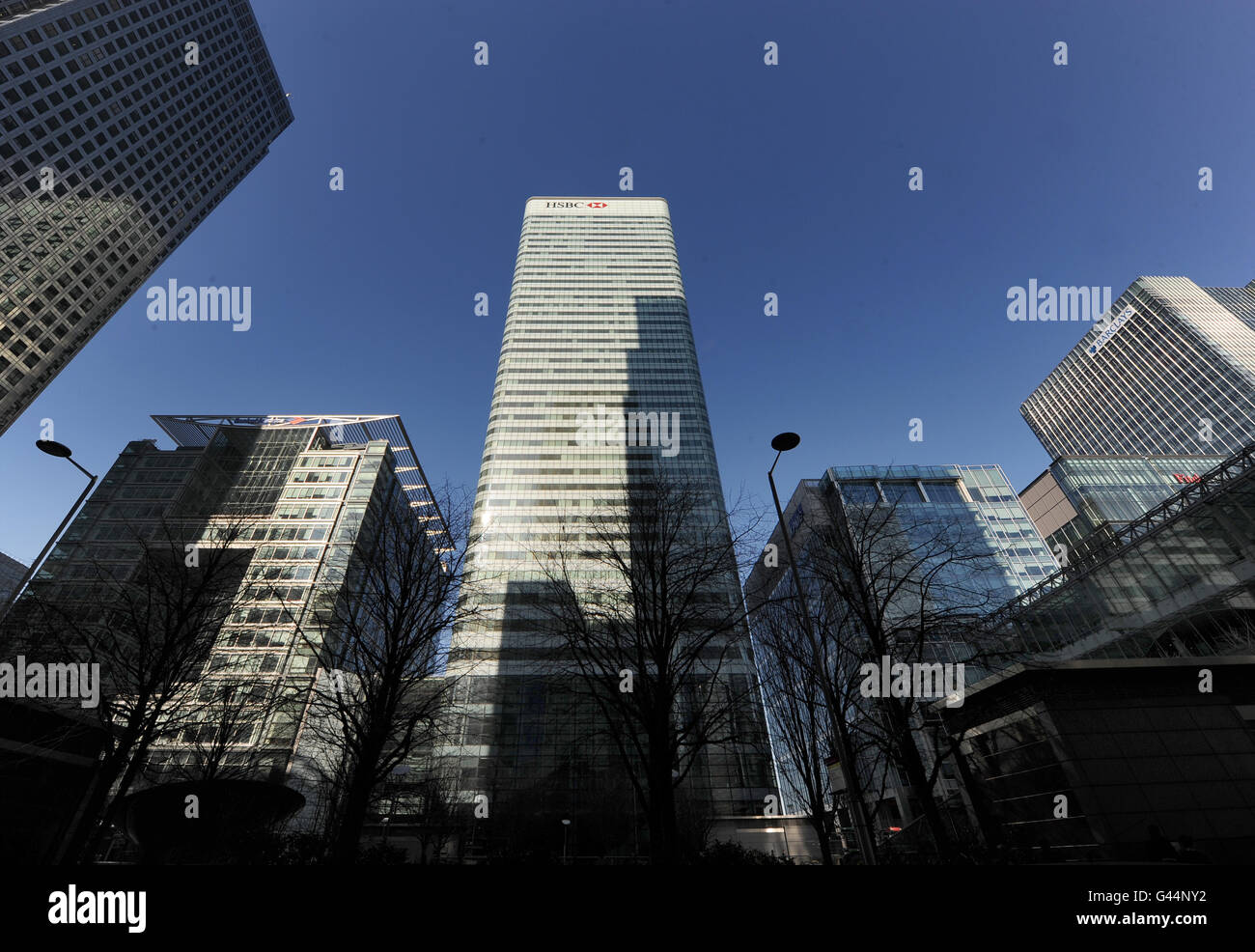 Hsbc building barclays building in canada square hi-res stock ...