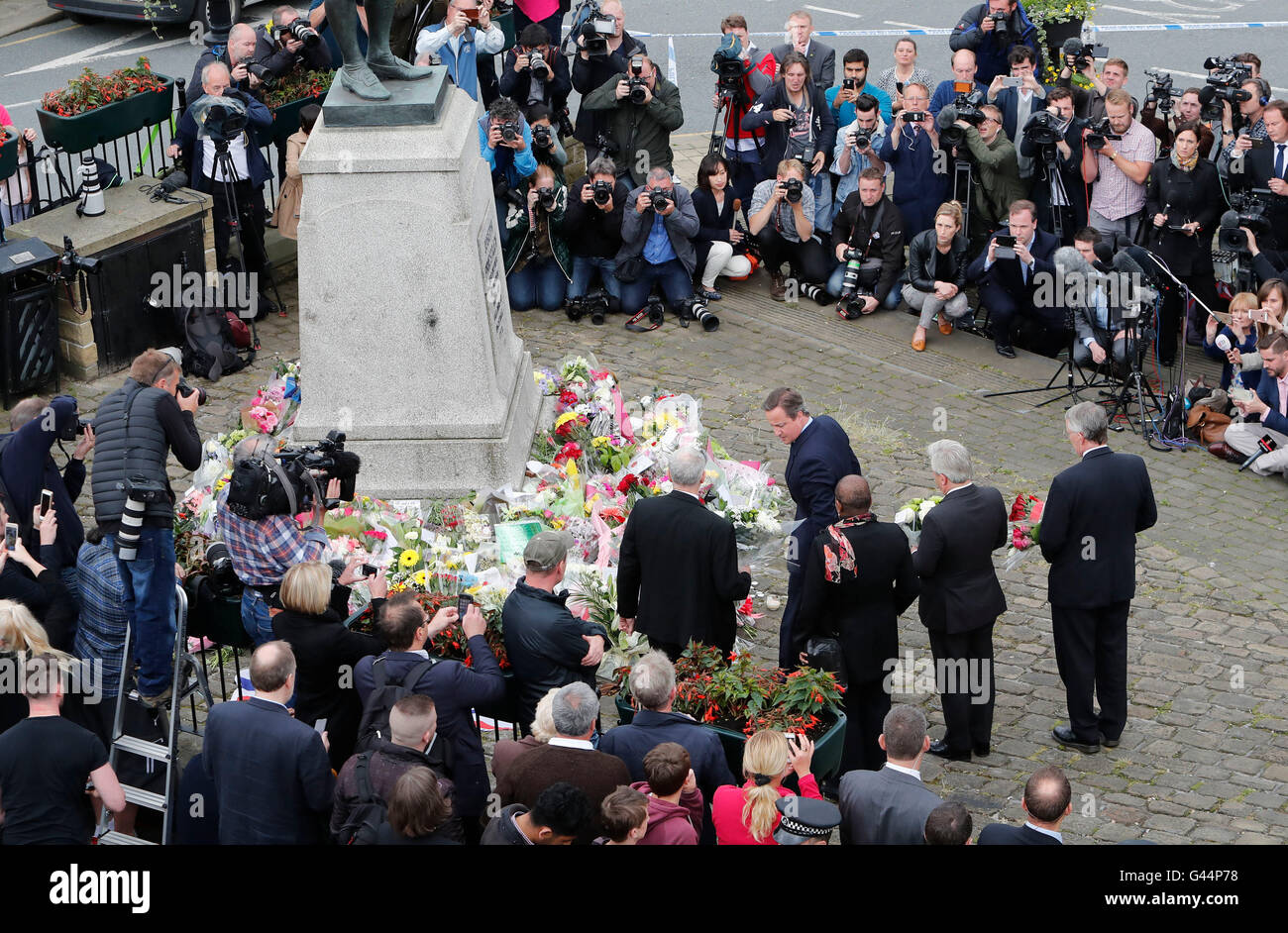 Labour rose hi-res stock photography and images - Alamy