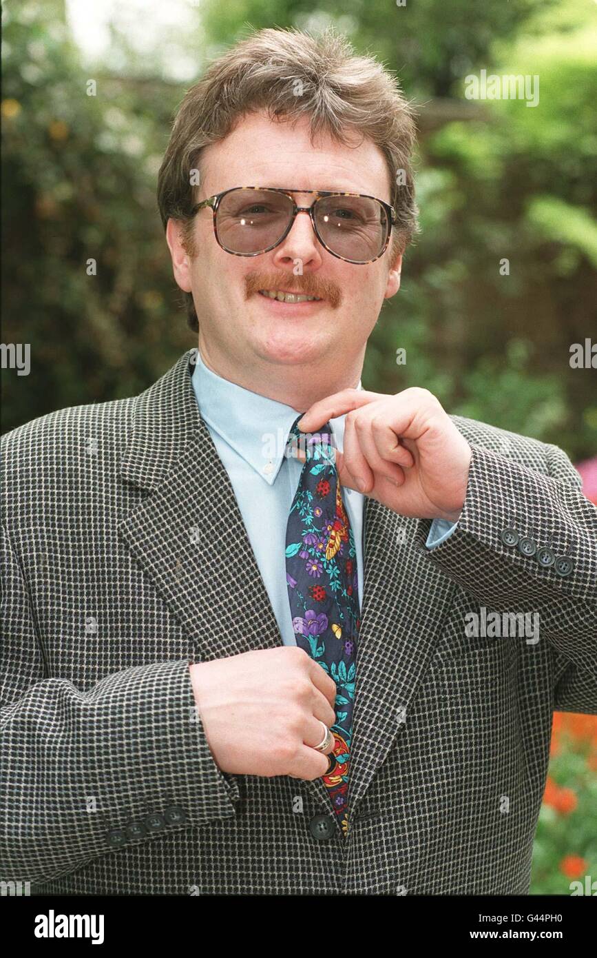 Charles lawson hi-res stock photography and images - Alamy