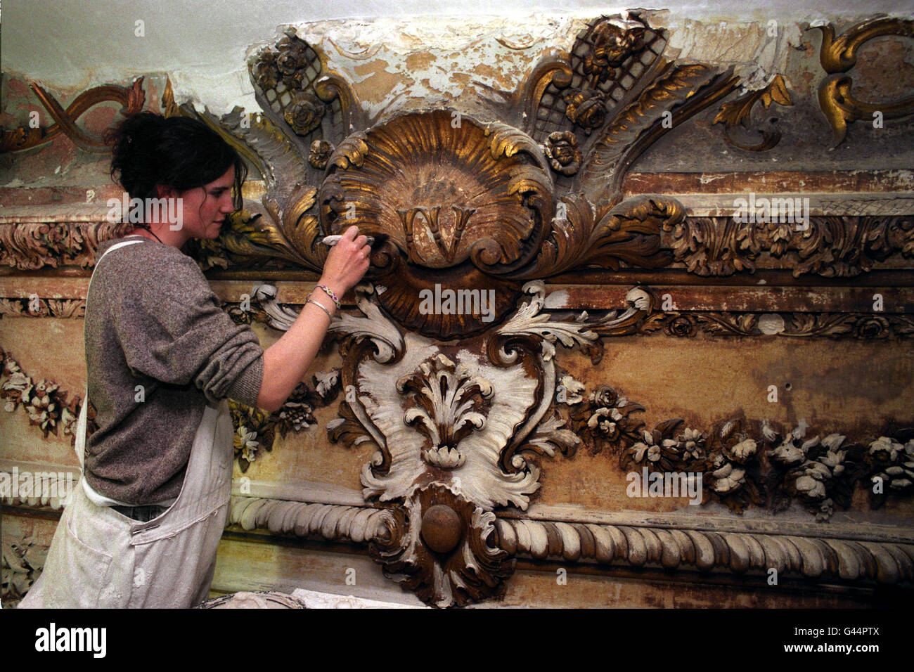 Buildings and Landmarks - Windsor Castle Restoration - Berkshire Stock ...