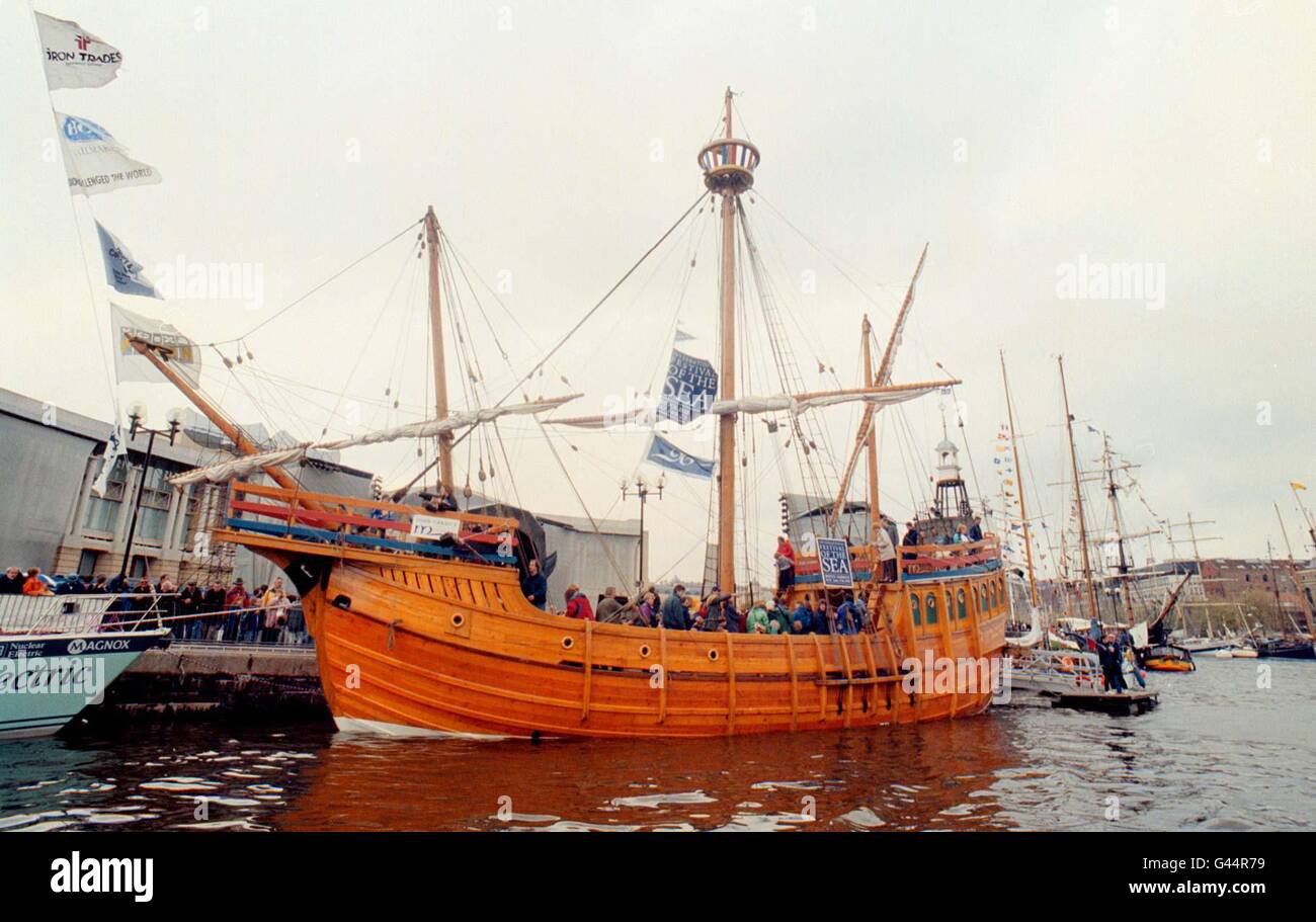 "Matthew" the stunning replica of John Cabot's ship, the main ...