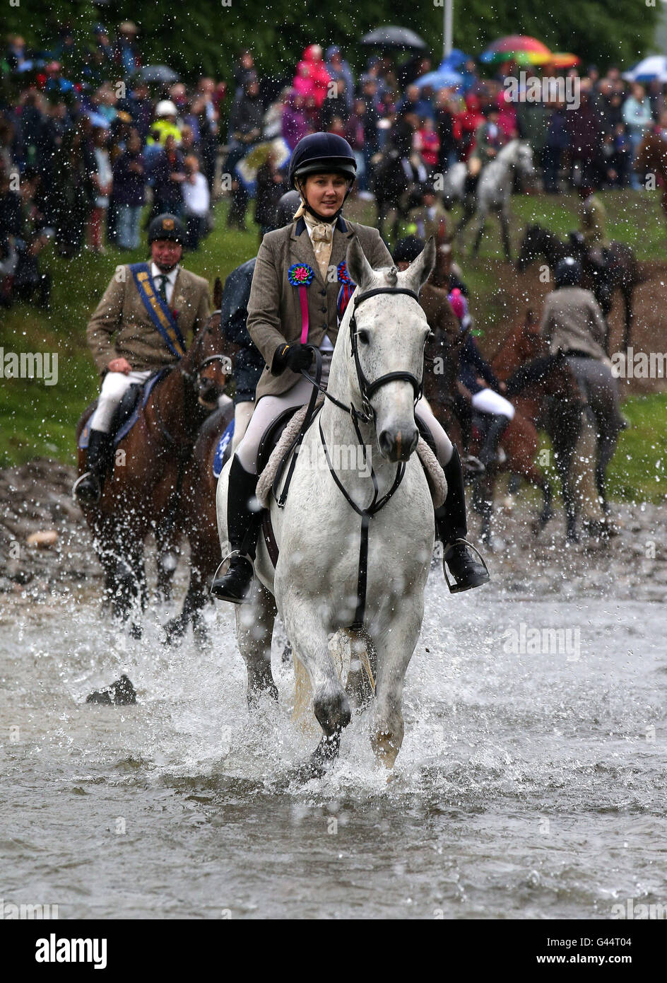 Ford on river ettrick hi-res stock photography and images - Alamy