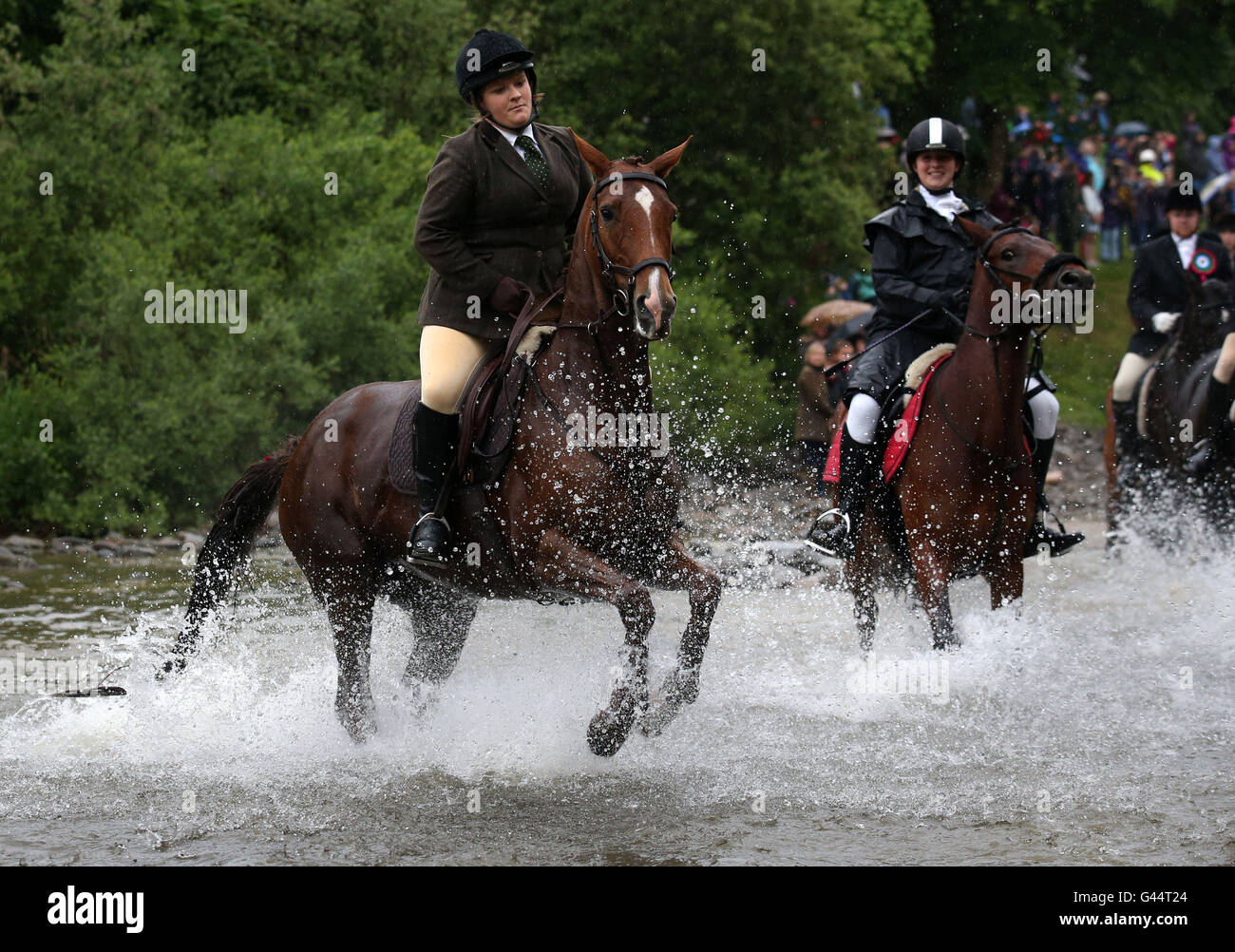 Ford on river ettrick hi-res stock photography and images - Alamy