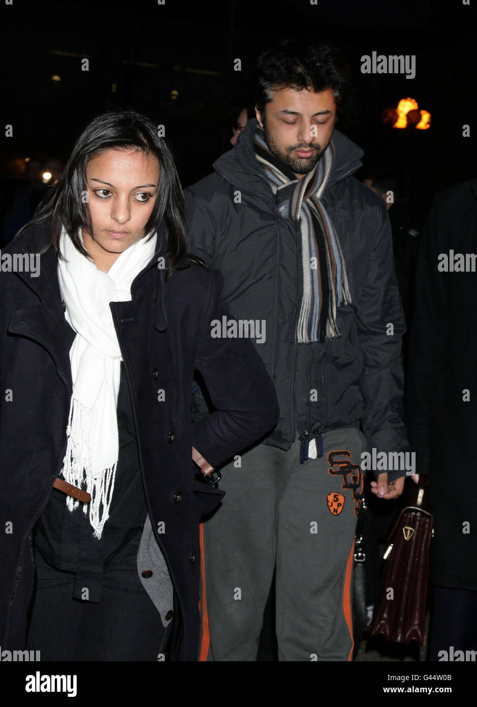 Shrien Dewani leaves Belmarsh Magistrates Court, in south east London ...