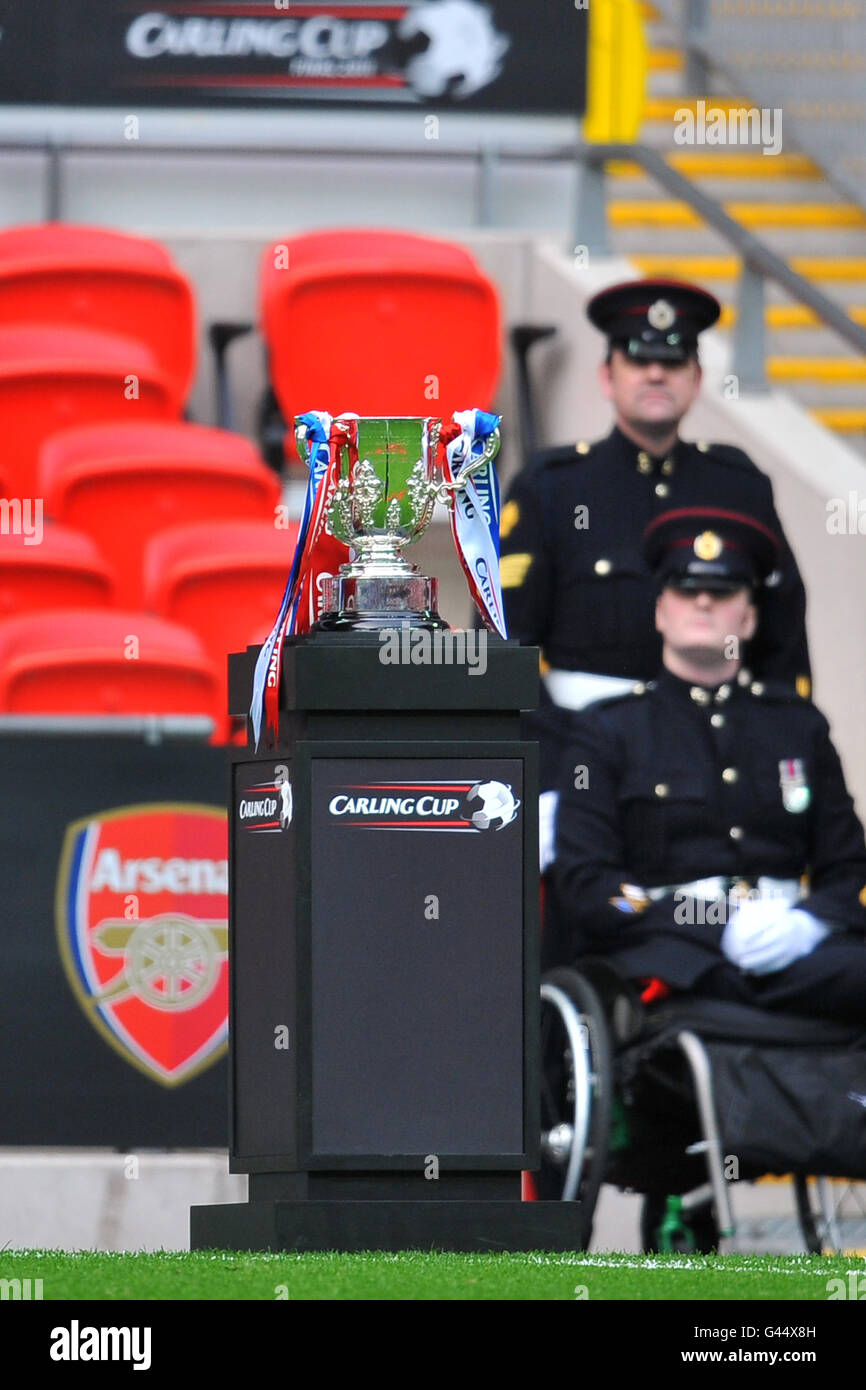 Carling signage hi-res stock photography and images - Alamy