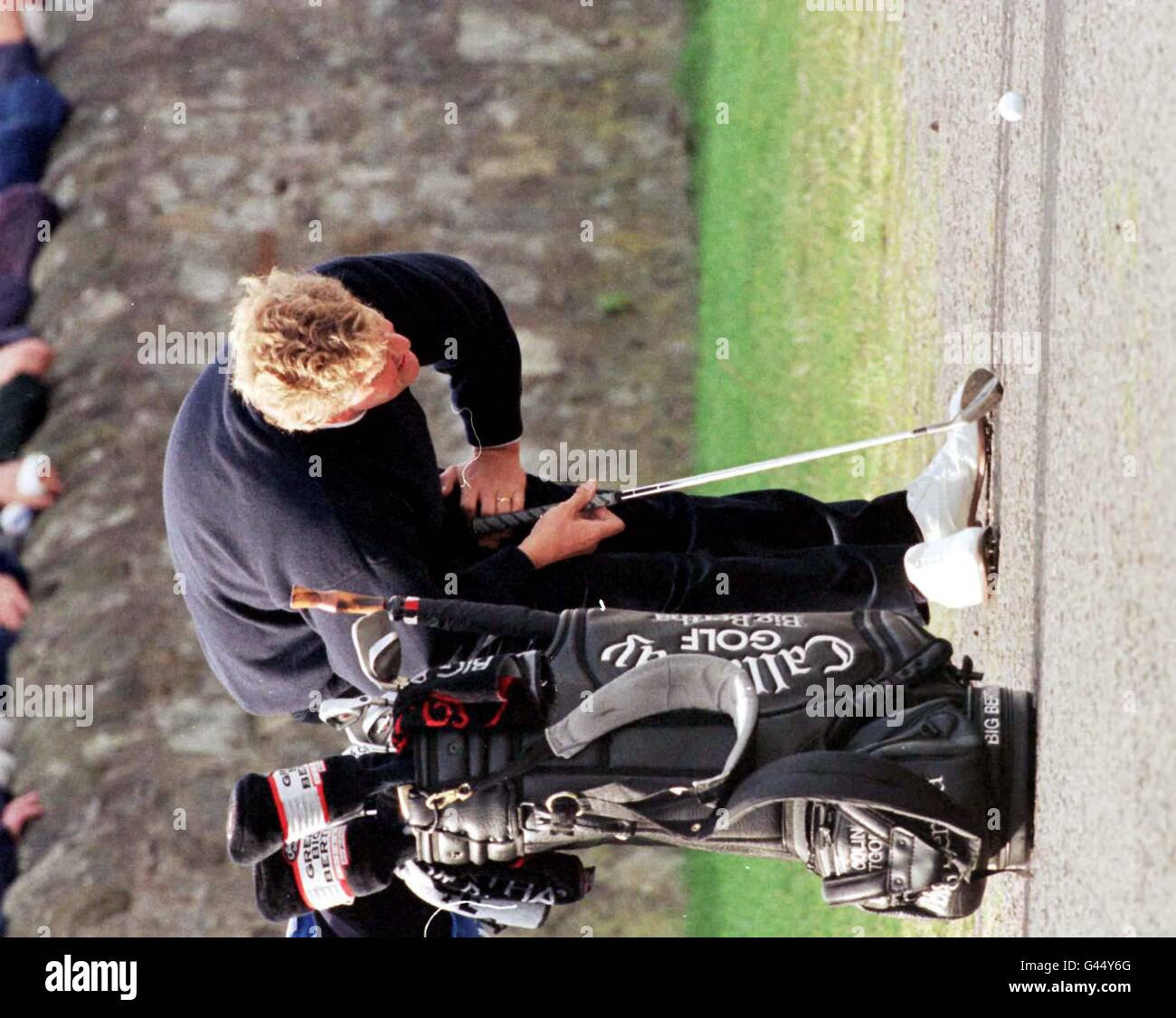 During first round dunhill cup hi-res stock photography and images - Alamy