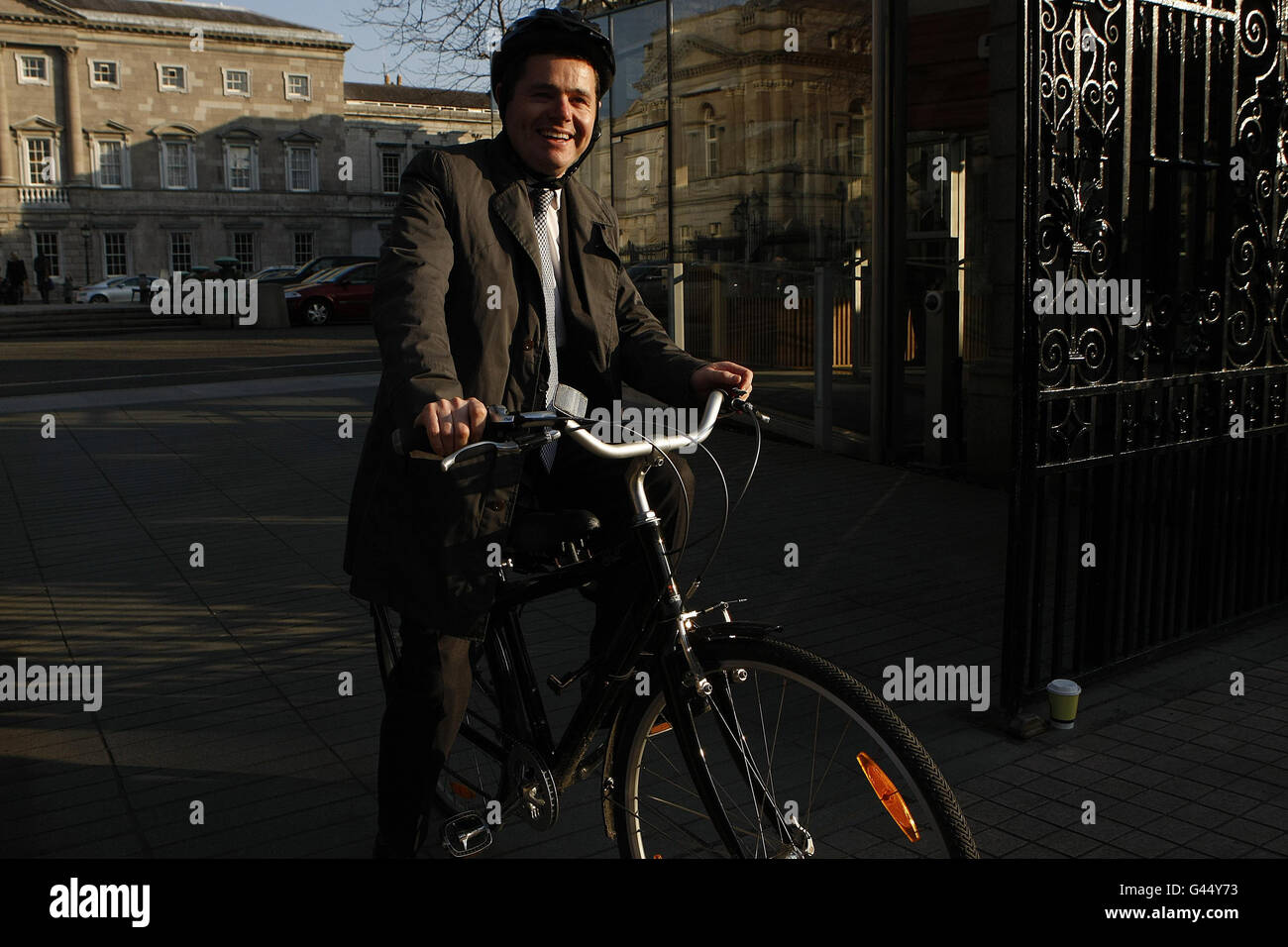 Fine gael td pascal donoghue outside leinster house hi-res stock ...