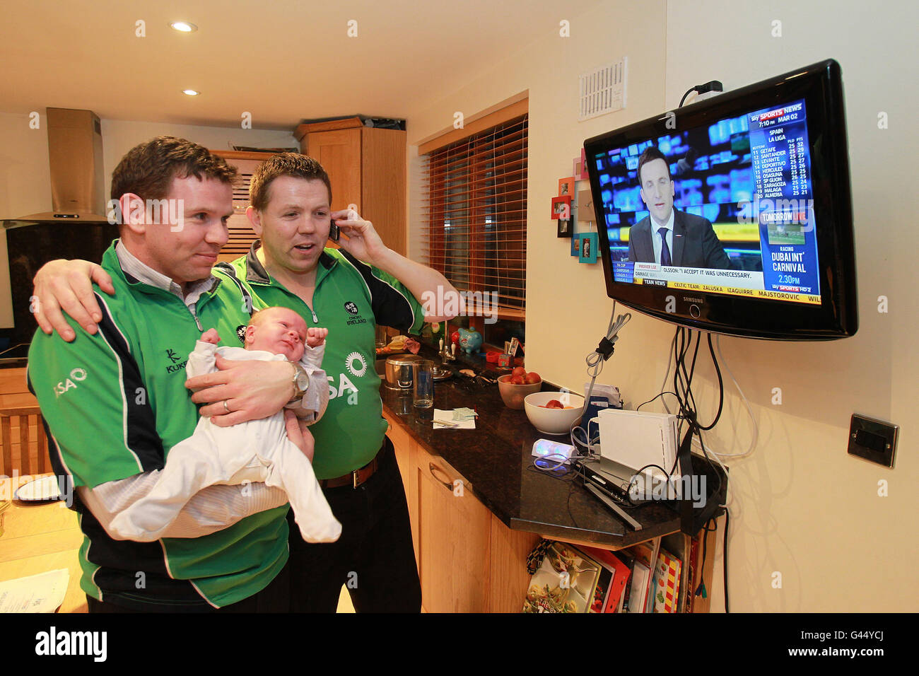 Brothers ireland cricketer kevin obrien hi-res stock photography and ...