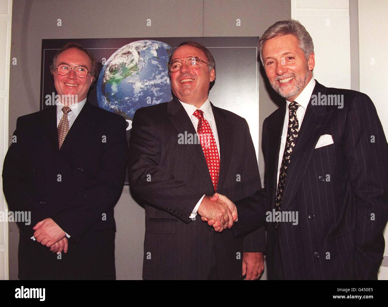 Sir peter bonfield hi-res stock photography and images - Alamy