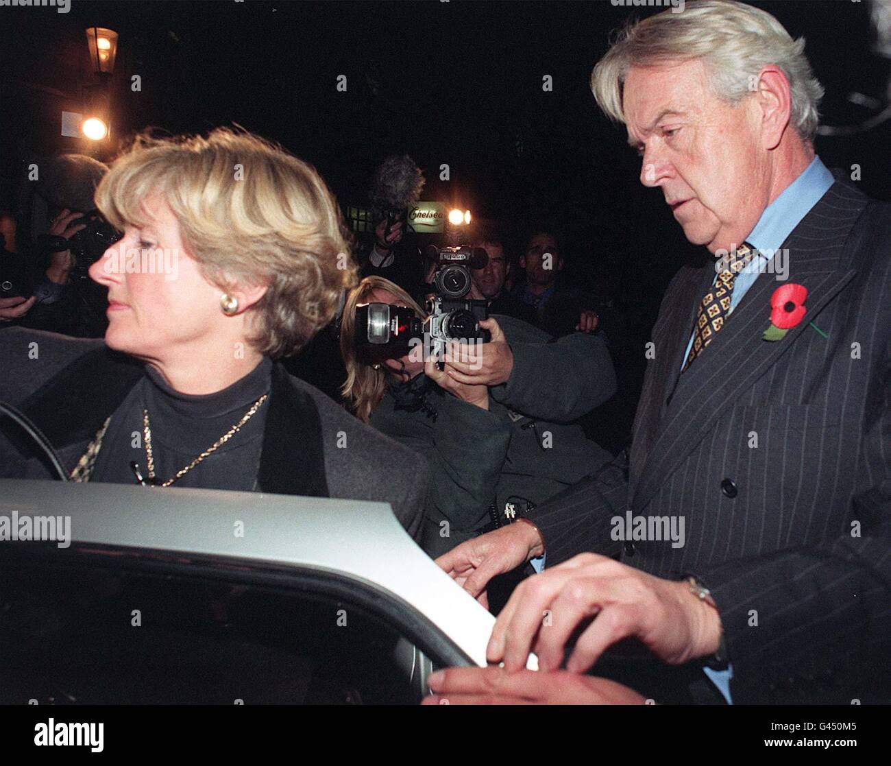 Sir nicholas scott hi-res stock photography and images - Alamy