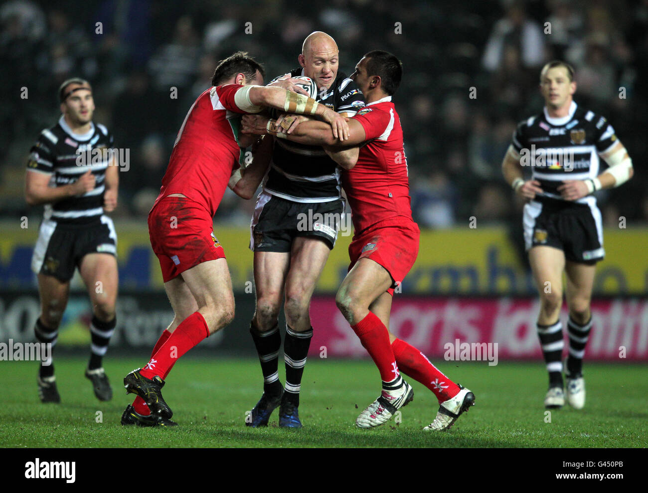 Hull fcs craig fitzgibbon crusaders mark bryant jason chan hi-res stock ...