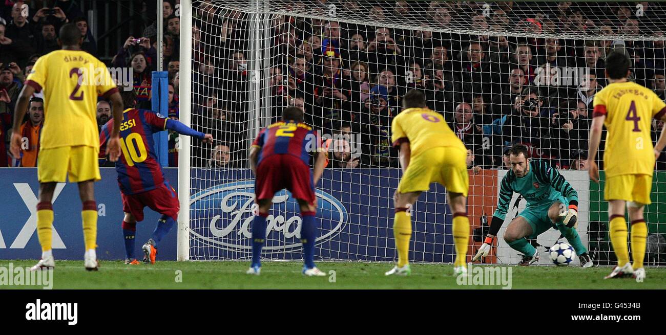 Barcelonas lionel messi scores sides second goal game penalty hi-res ...