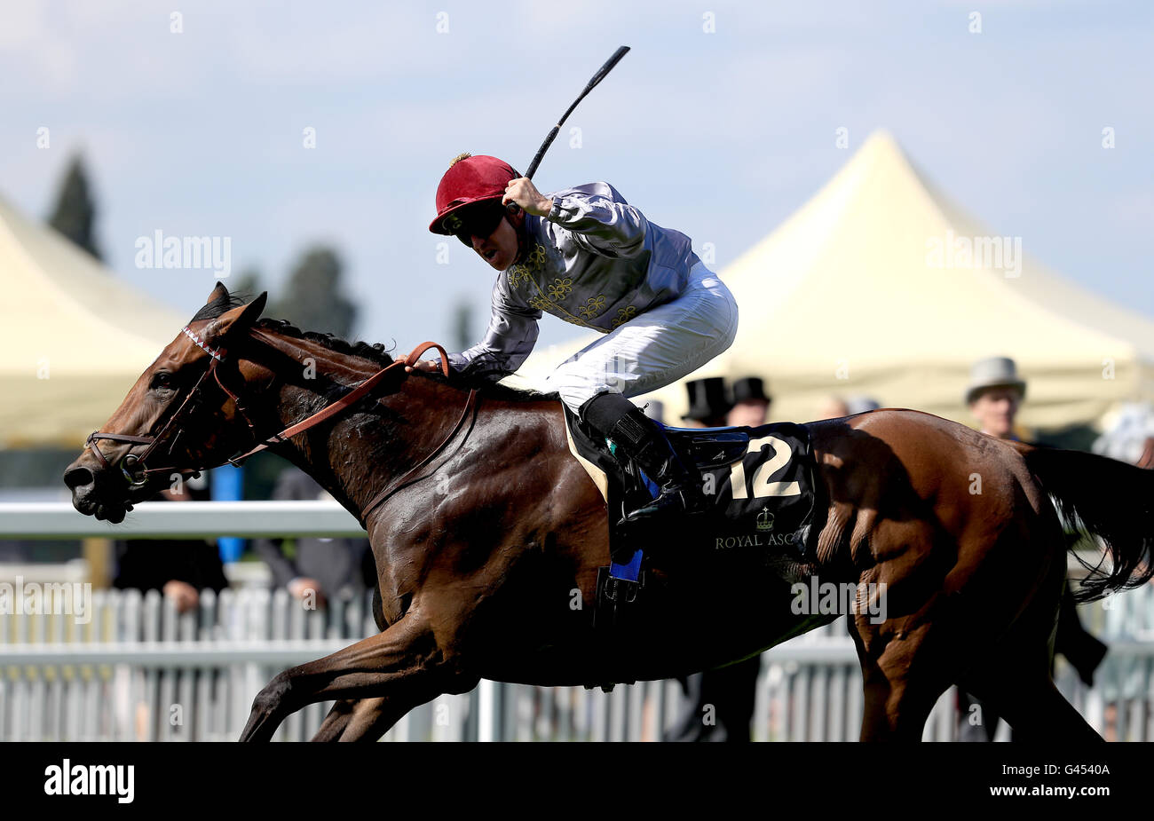 Gregory benoist hi-res stock photography and images - Alamy