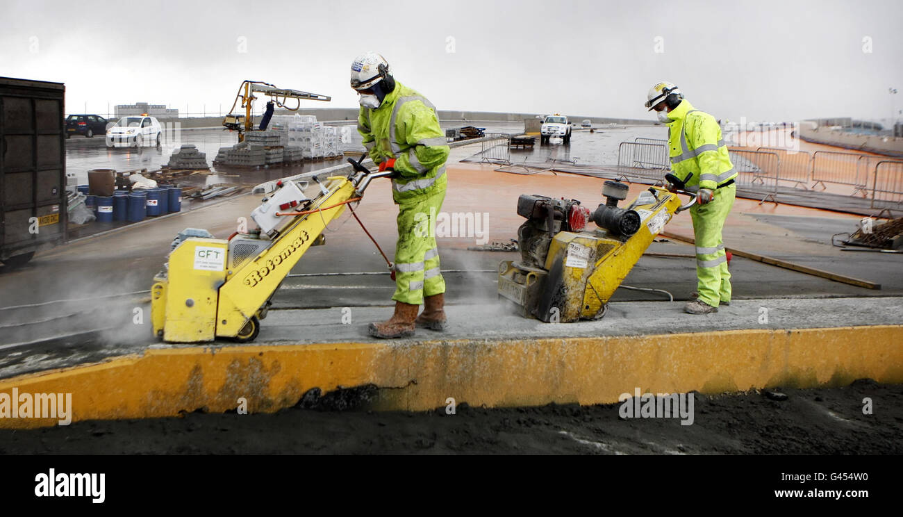 Stages of completion hi-res stock photography and images - Alamy