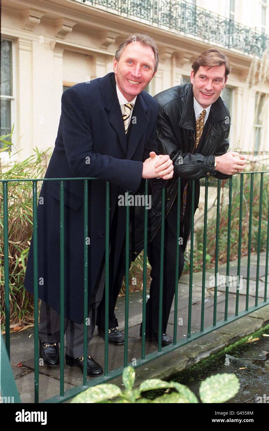 Former Leeds manager Howard Wilkinson (l) with England coach Glenn ...