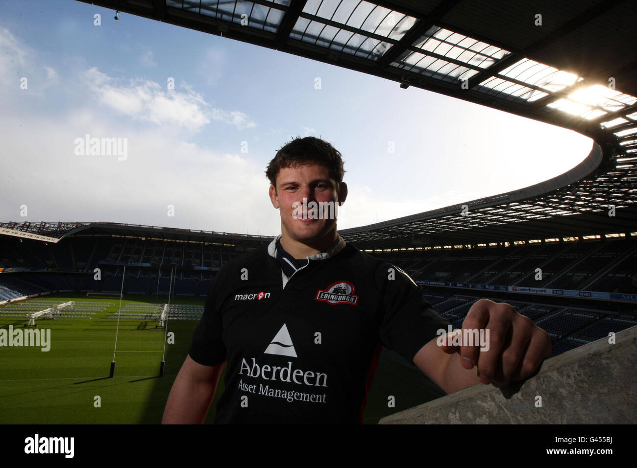 Edinburgh rugbys ross ford murrayfield stadium hi-res stock photography ...