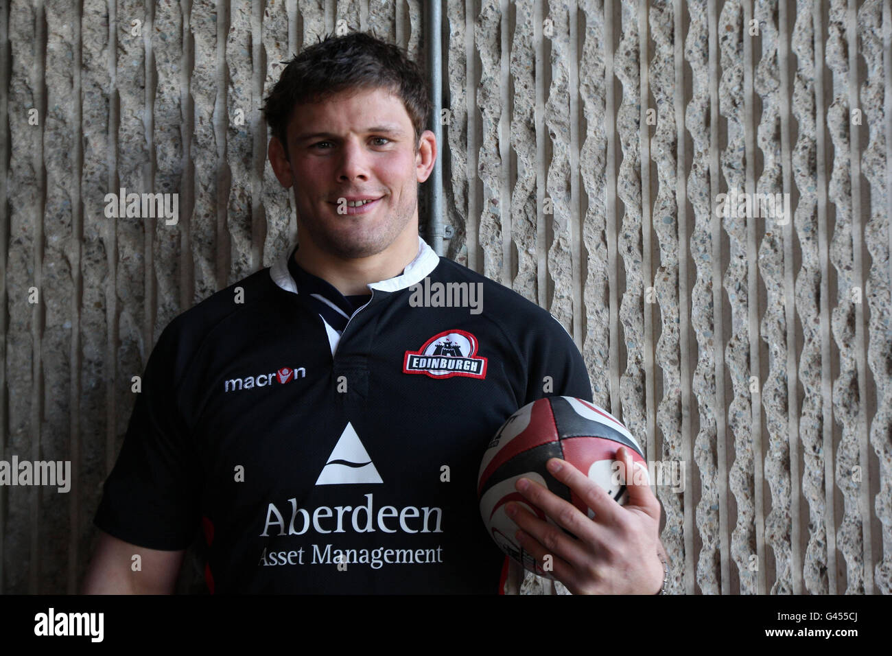 Rugby Union - Ross Ford signs new Edinburgh Rugby Contract ...
