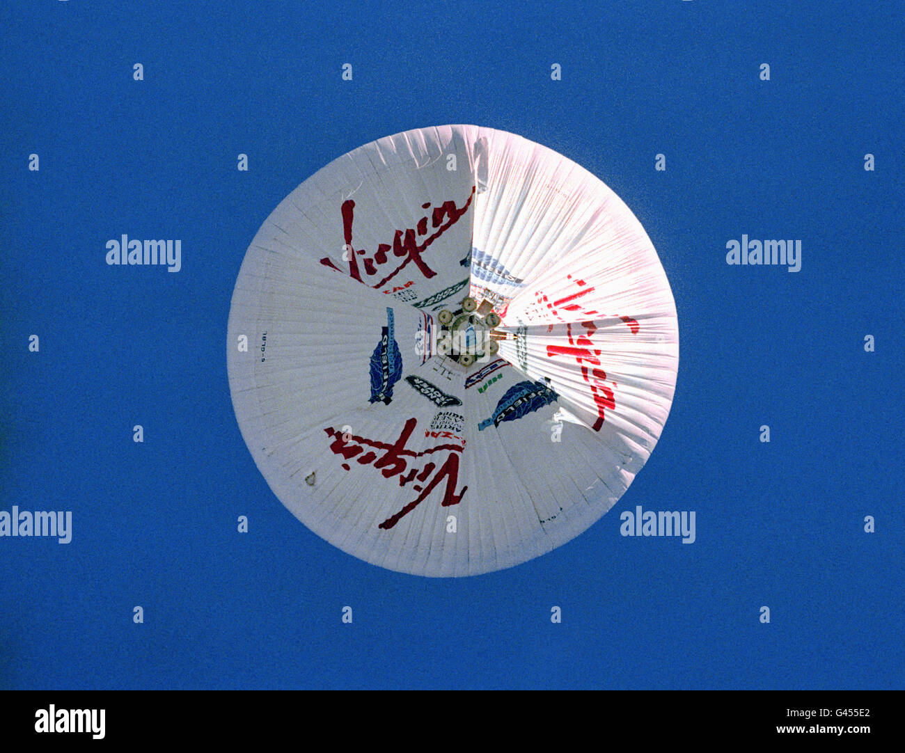 Richard branson balloon hi-res stock photography and images - Alamy