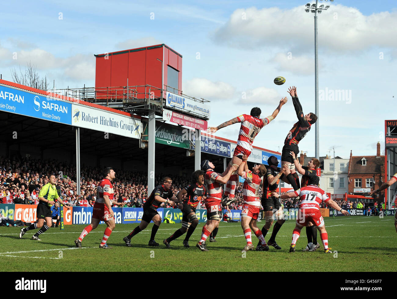 Gloucester shed rugby hi-res stock photography and images - Alamy