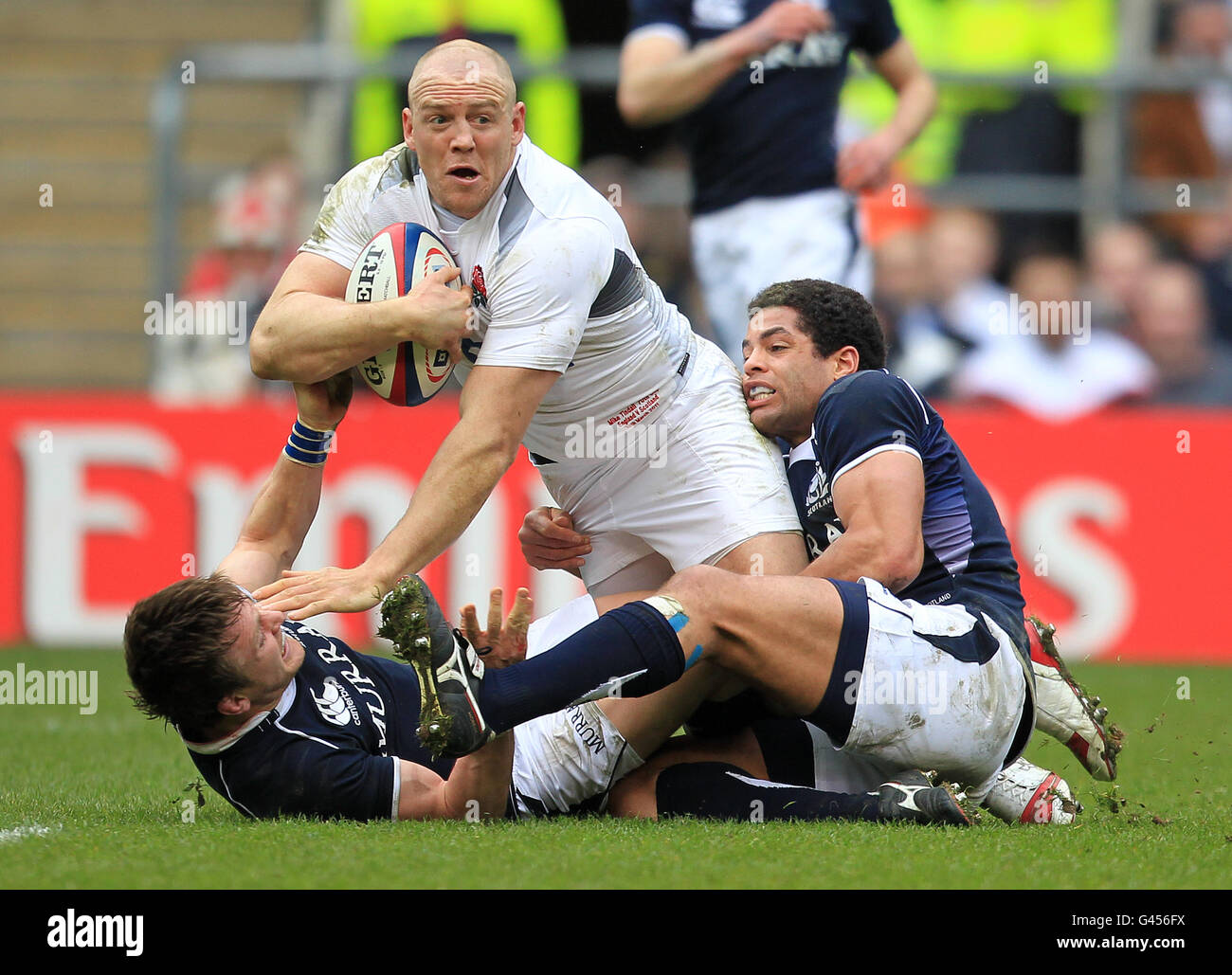 England's Mike Tindall and Scotland's Rory Lawson and Joe Ansbro Stock ...
