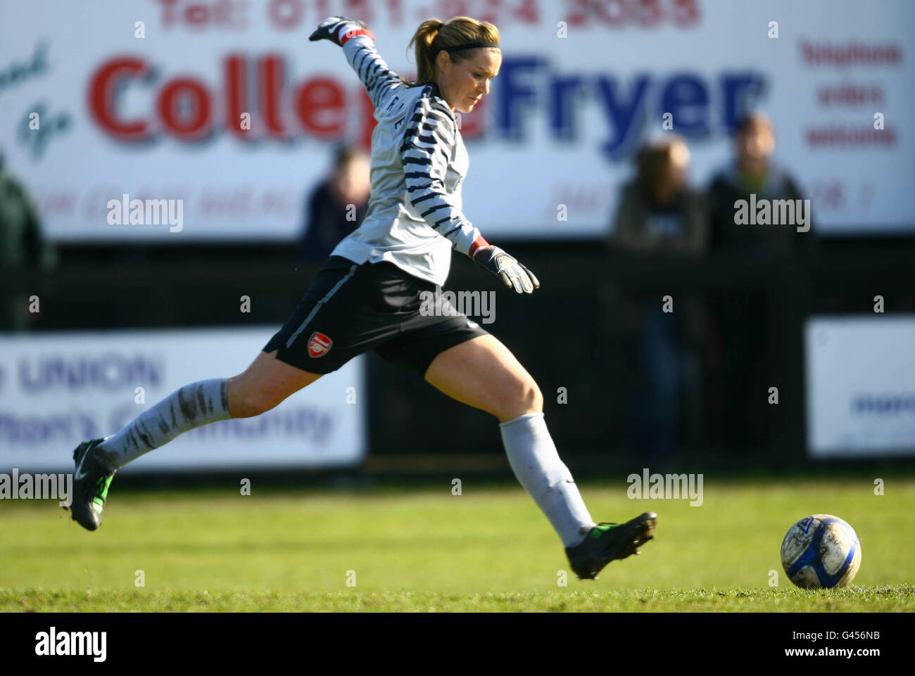 Emma byrne arsenal cup hi-res stock photography and images - Alamy