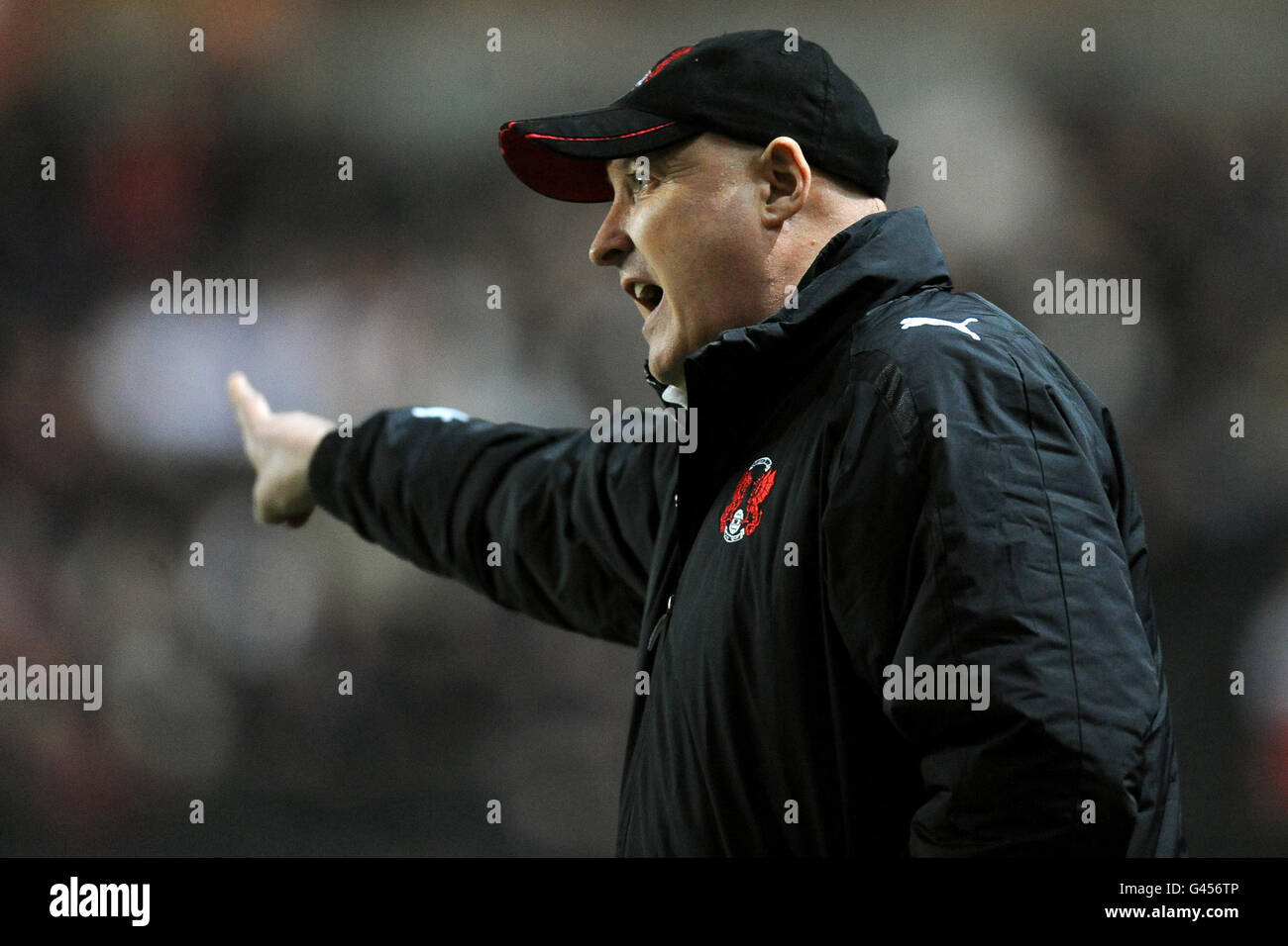 Leyton orient manager russell slade hi-res stock photography and images ...