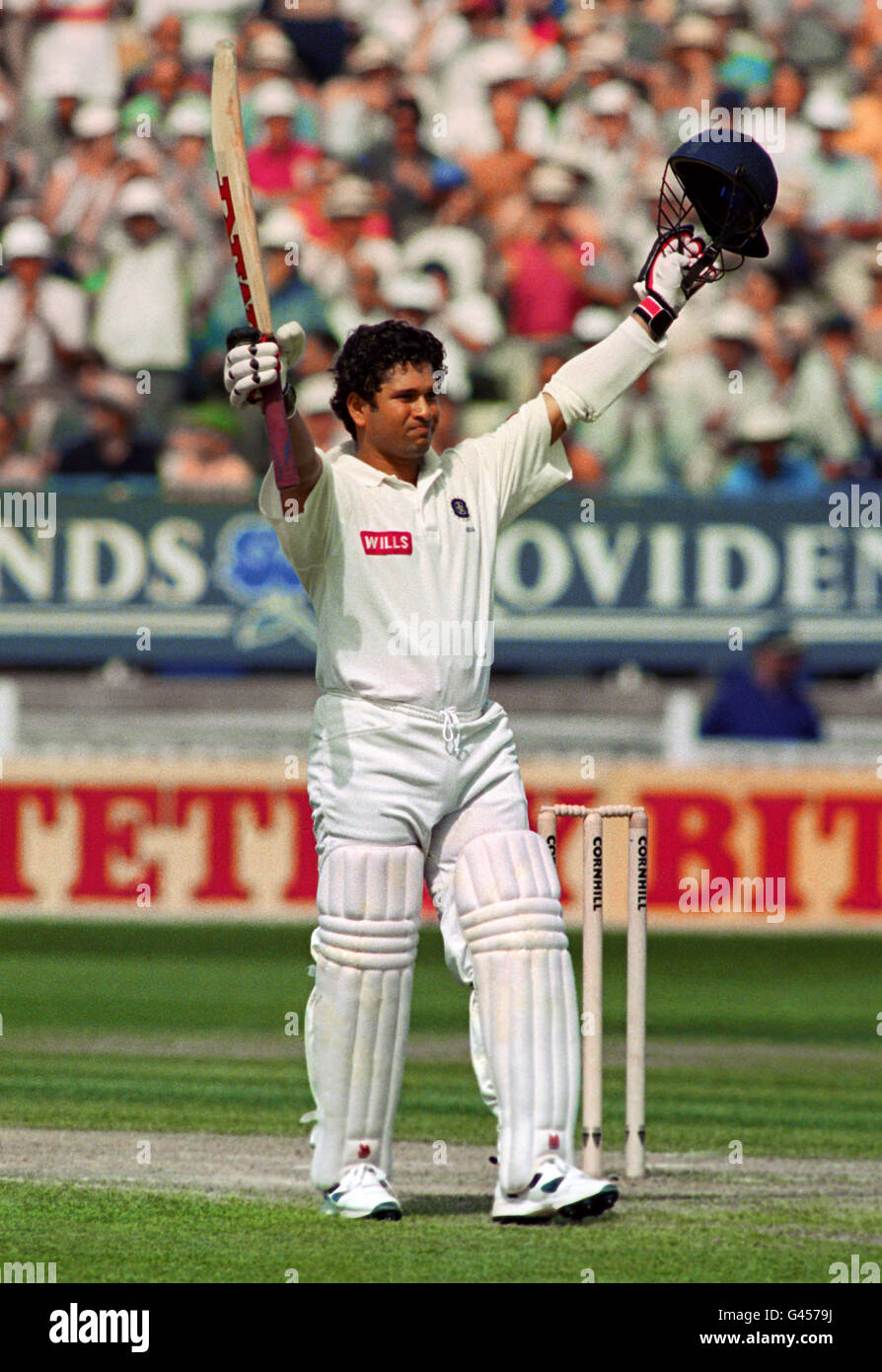 Sachin tendulkar first century hi-res stock photography and images - Alamy