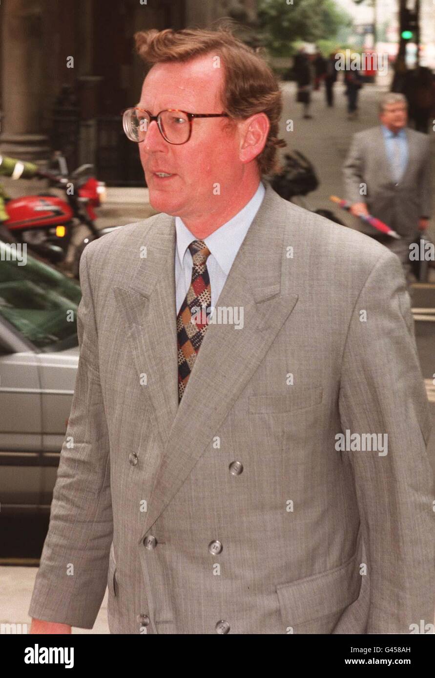 London today tues hi-res stock photography and images - Alamy