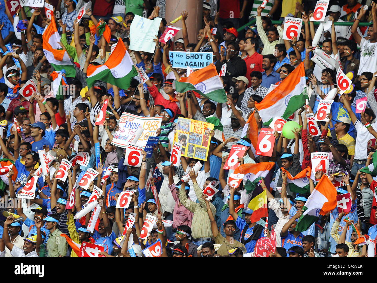 Indian crowd cricket stadium hi-res stock photography and images - Alamy Indian crowd cricket stadium hi-res stock photography and images - Alamy