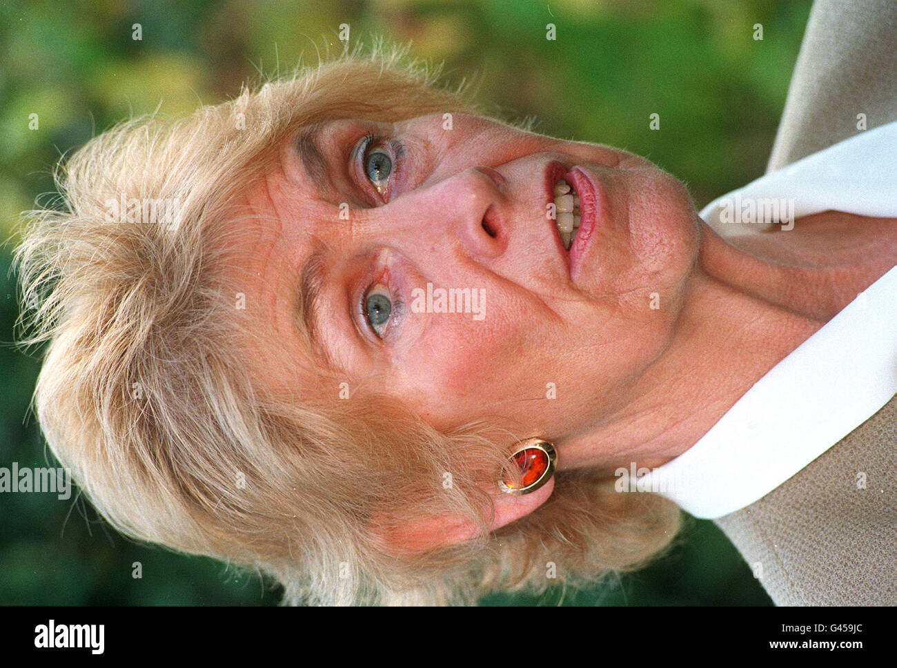 Morden library hi-res stock photography and images - Alamy