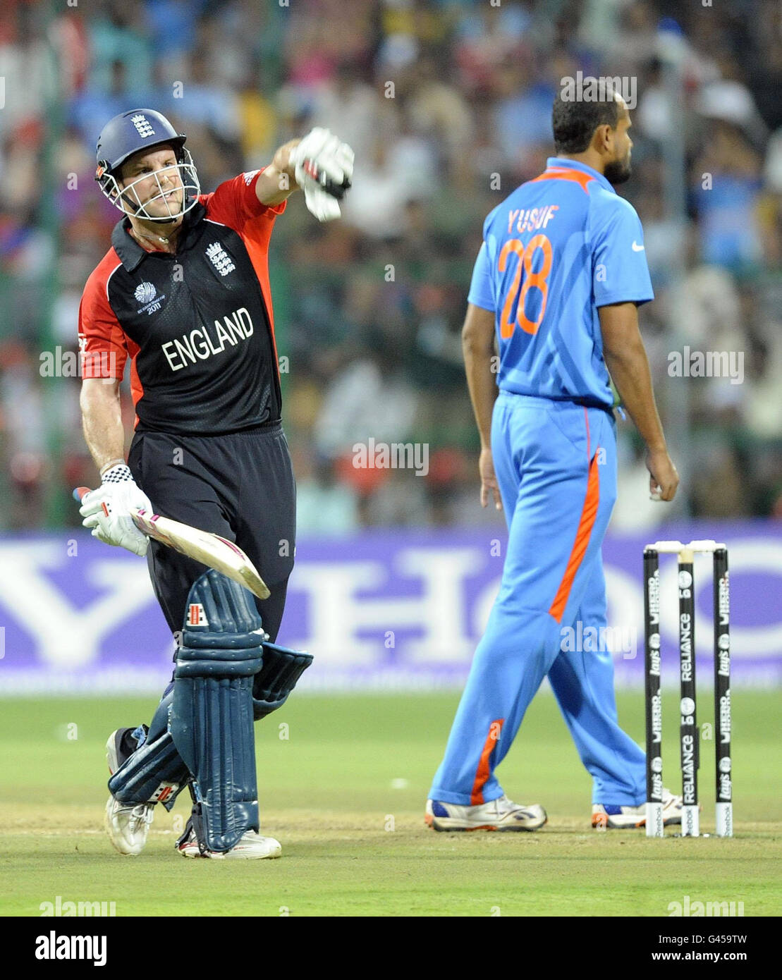 Cricket - 2011 ICC Cricket World Cup - England v India - Chinnaswamy ...