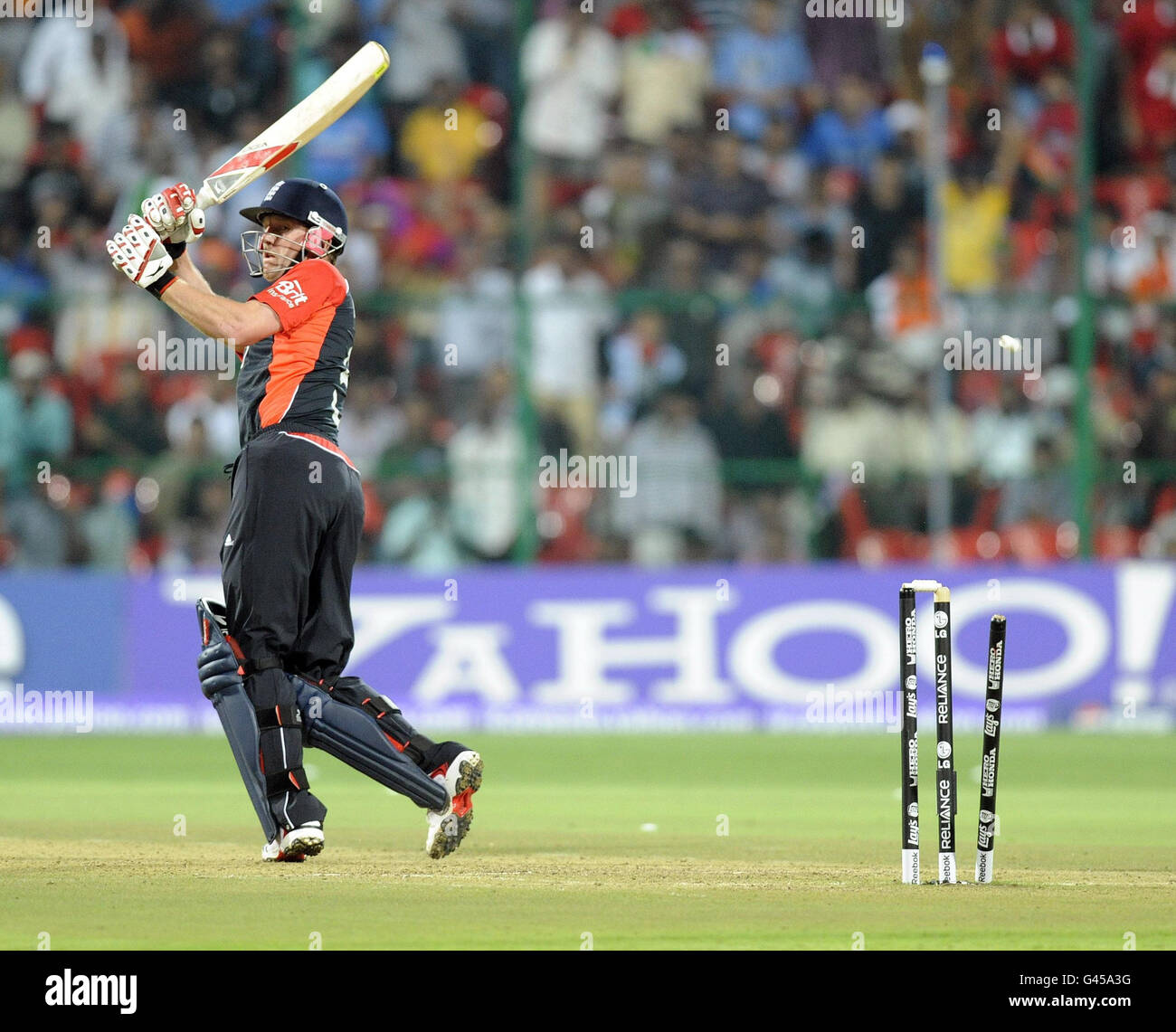 Cricket - 2011 ICC Cricket World Cup - England v India - Chinnaswamy ...