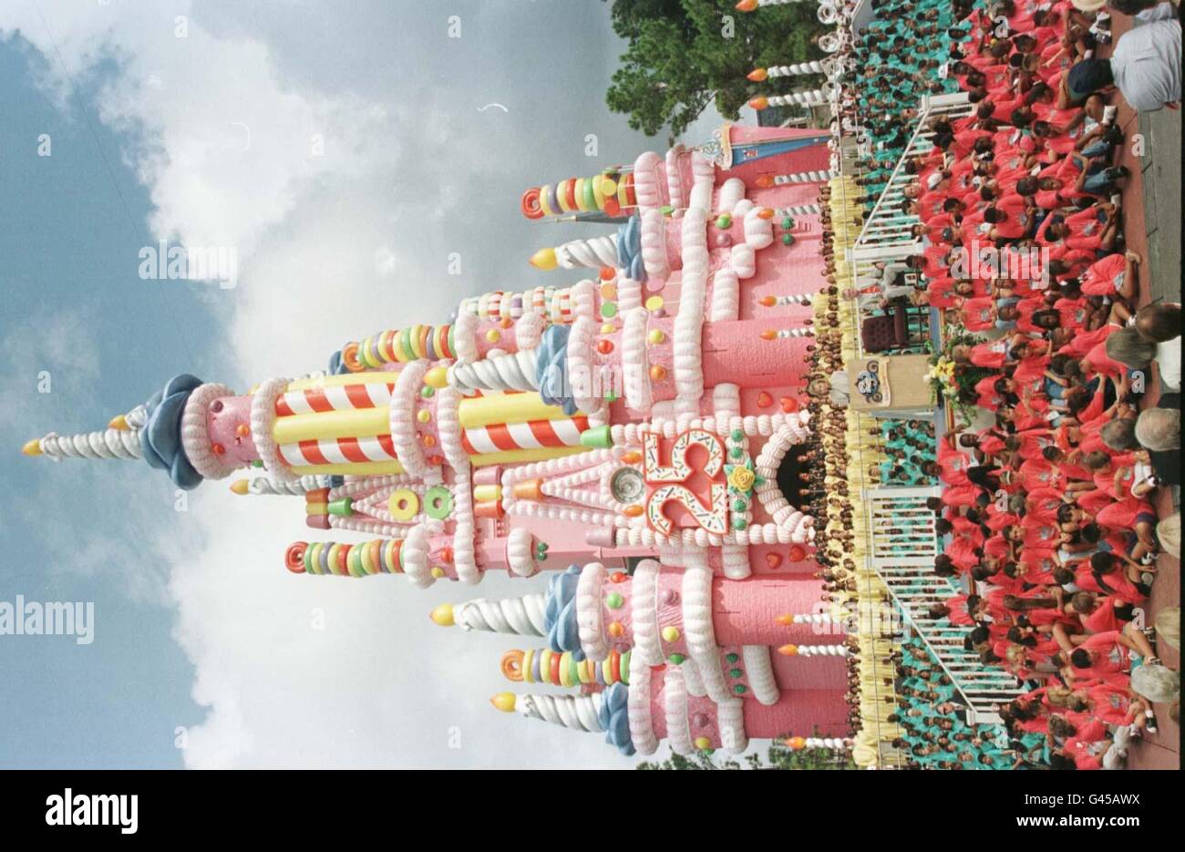 Clinton/Disney 25th birthday Stock Photo - Alamy