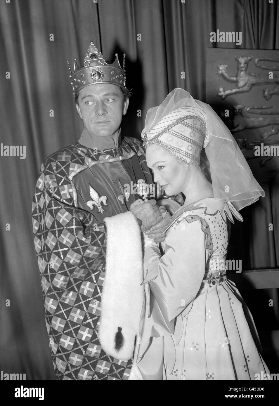 Old vic theatre london theatre Black and White Stock Photos & Images ...