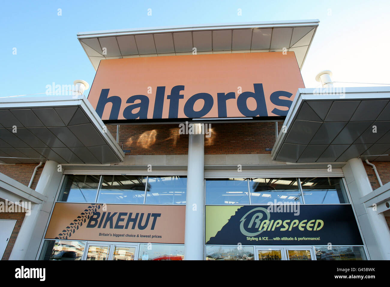 Halfords northern ireland hi-res stock photography and images - Alamy