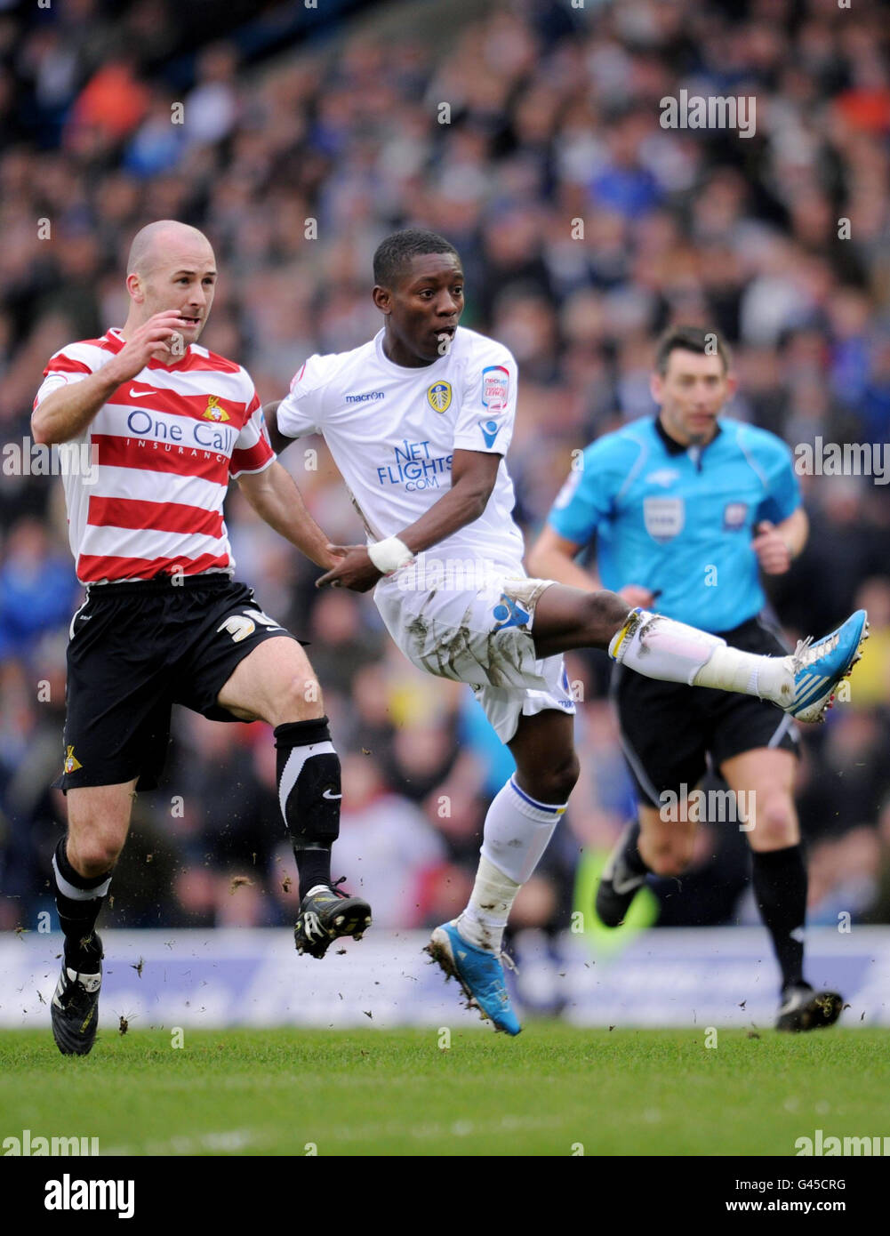 Football soccer leeds full length scoring midair mangpa datacoapplies ...