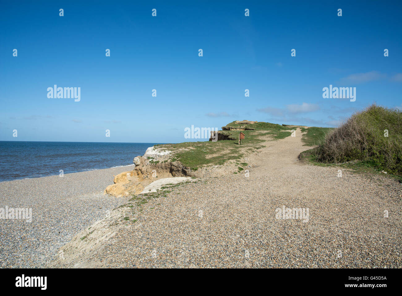 The View from the cliffs on Weybourne Beach, Norfolk Stock Photo - Alamy