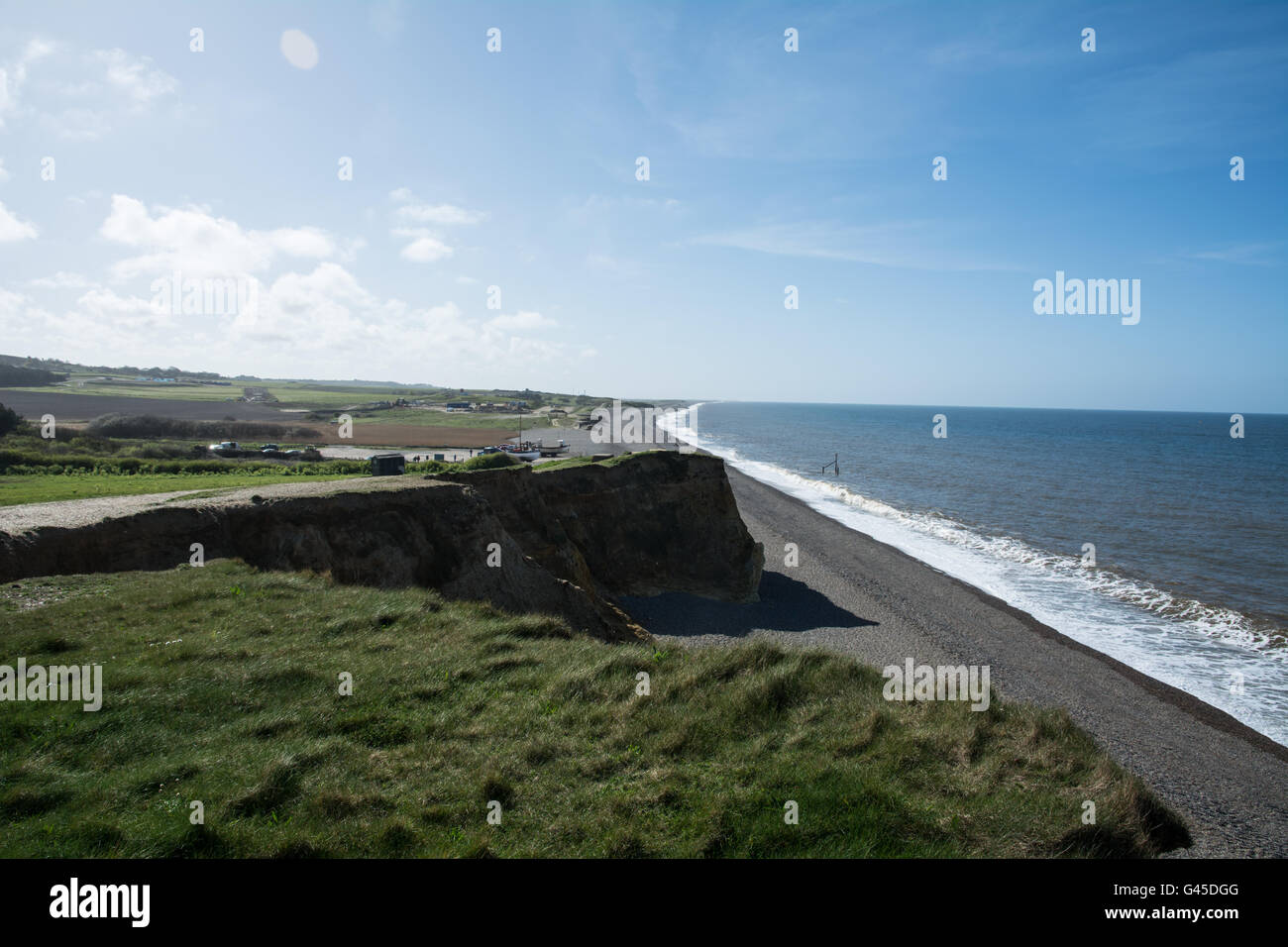 The View from the cliffs on Weybourne Beach, Norfolk Stock Photo - Alamy