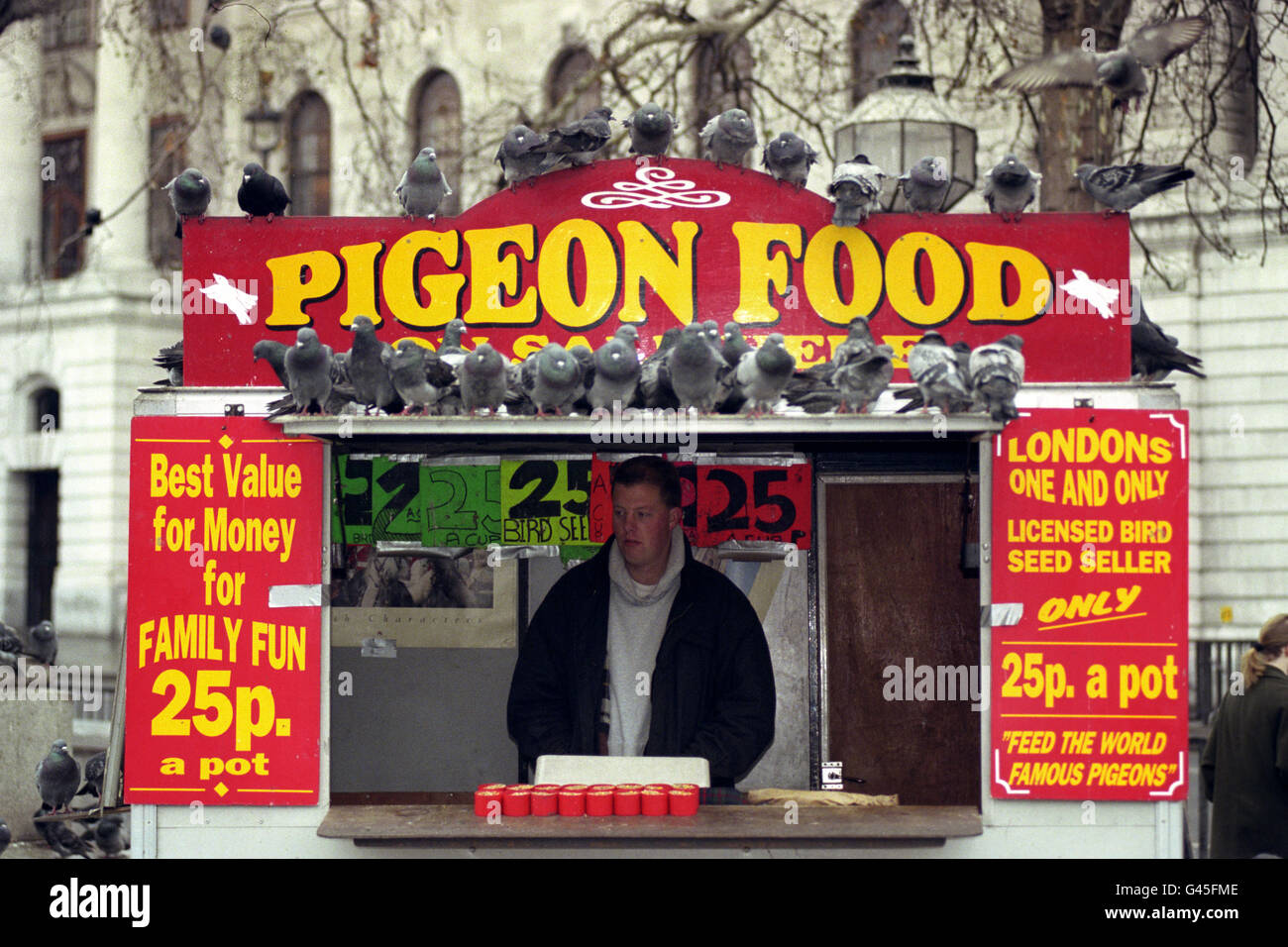 Pigeon food kiosk hi-res stock photography and images - Alamy