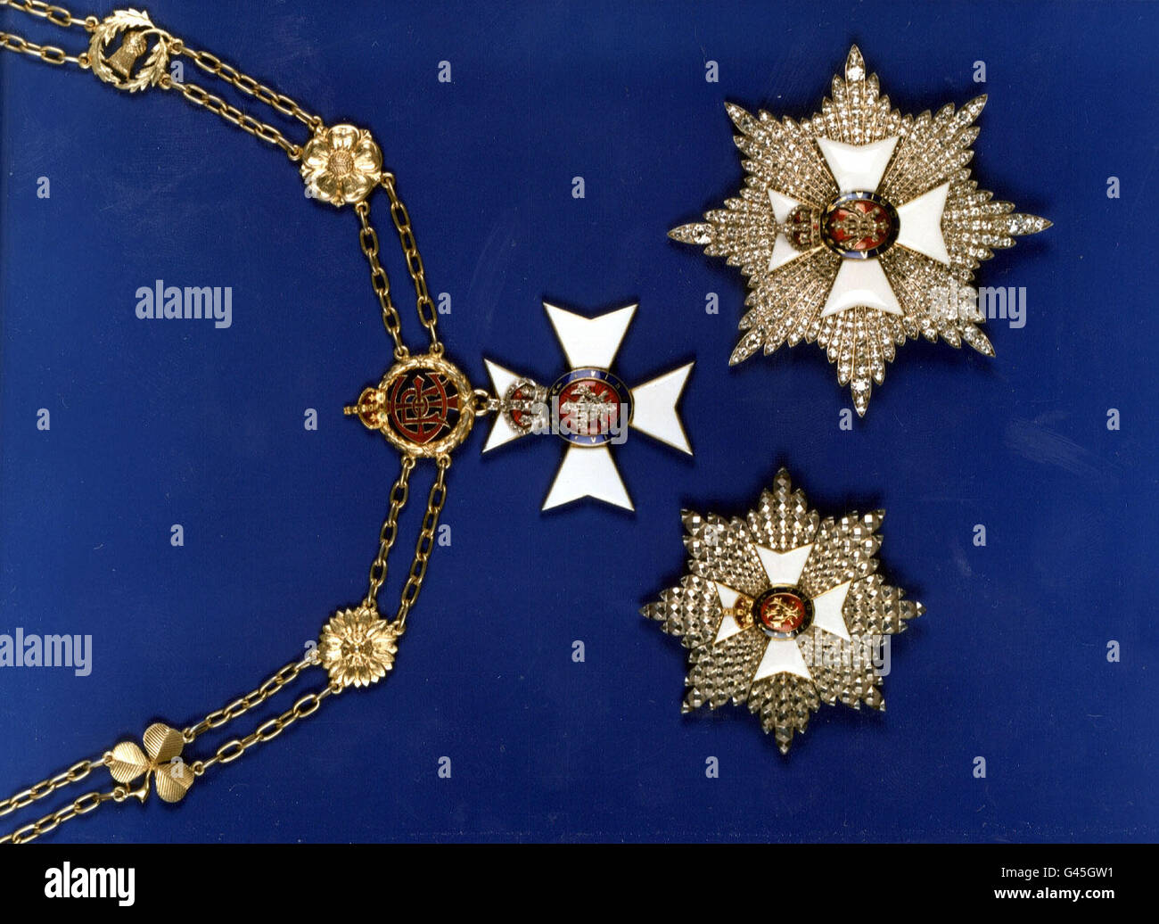 Royal victoria chain hi-res stock photography and images - Alamy