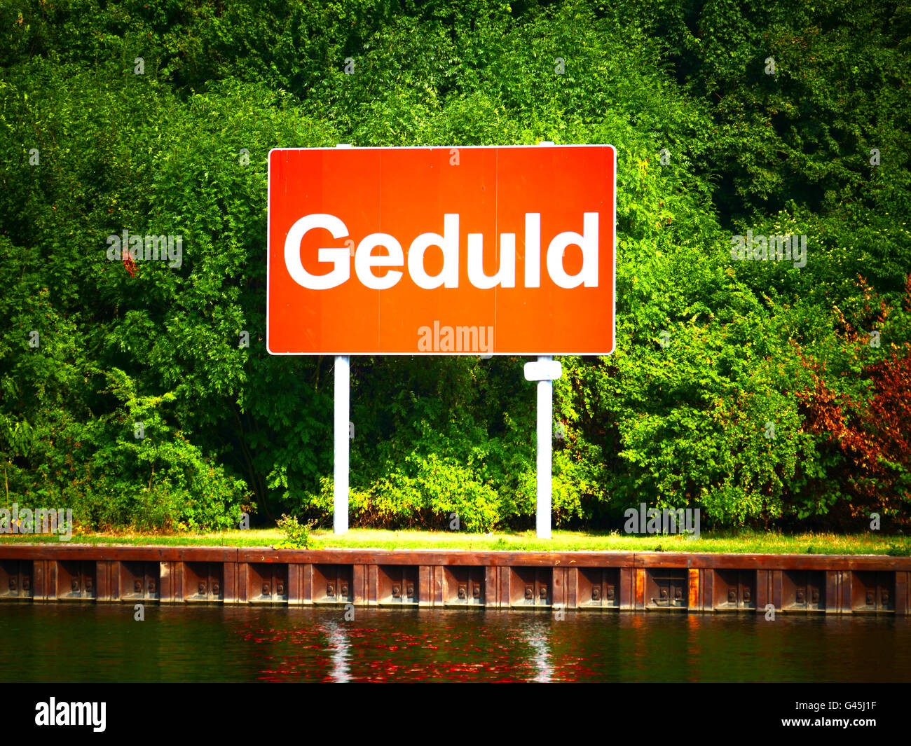 Shipping sluice hi-res stock photography and images - Alamy