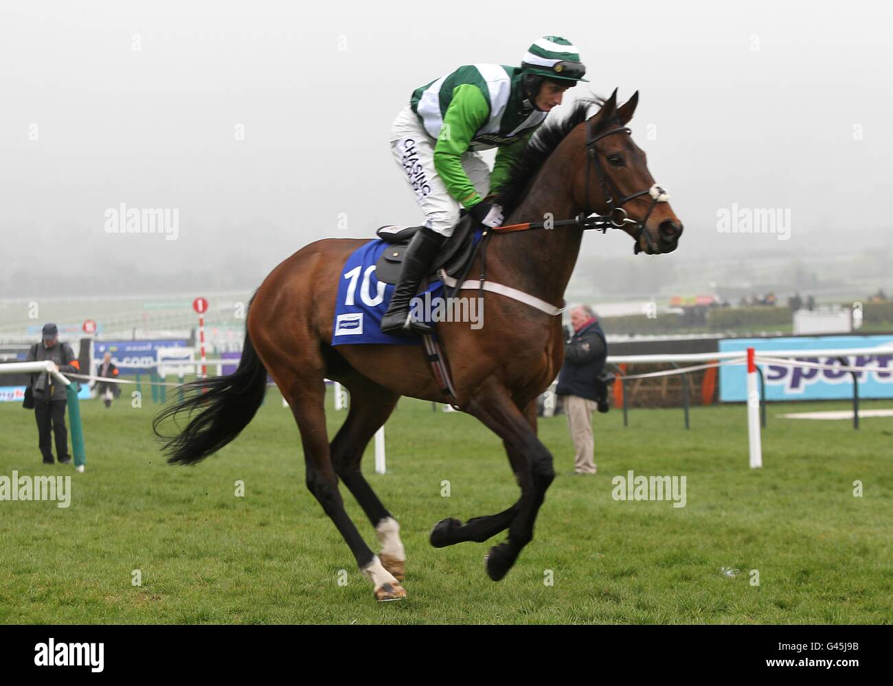 Baring bingham hurdle cheltenham hi-res stock photography and images ...