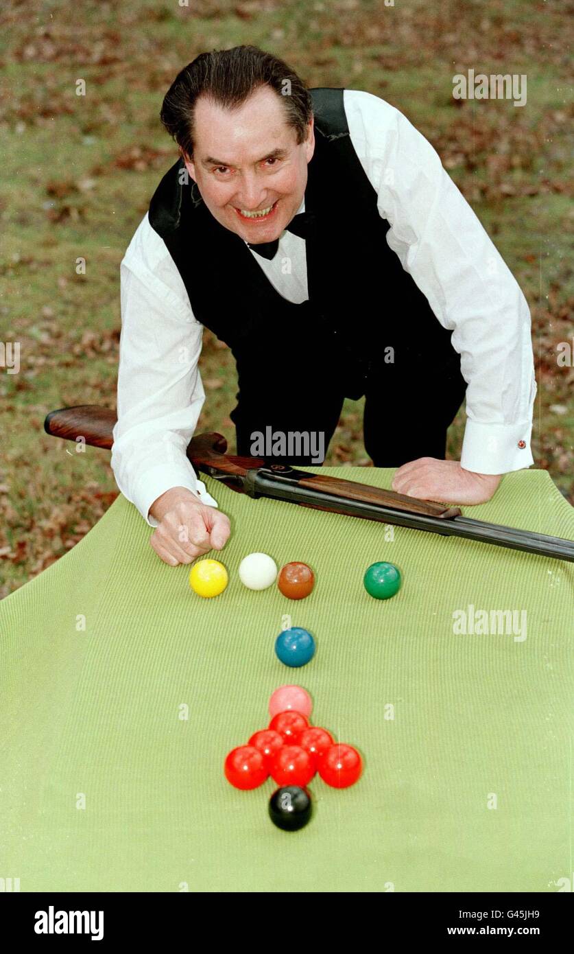 Ray reardon hi-res stock photography and images - Alamy