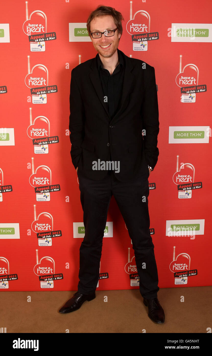 Raise money childrens hospices uk hi-res stock photography and images ...