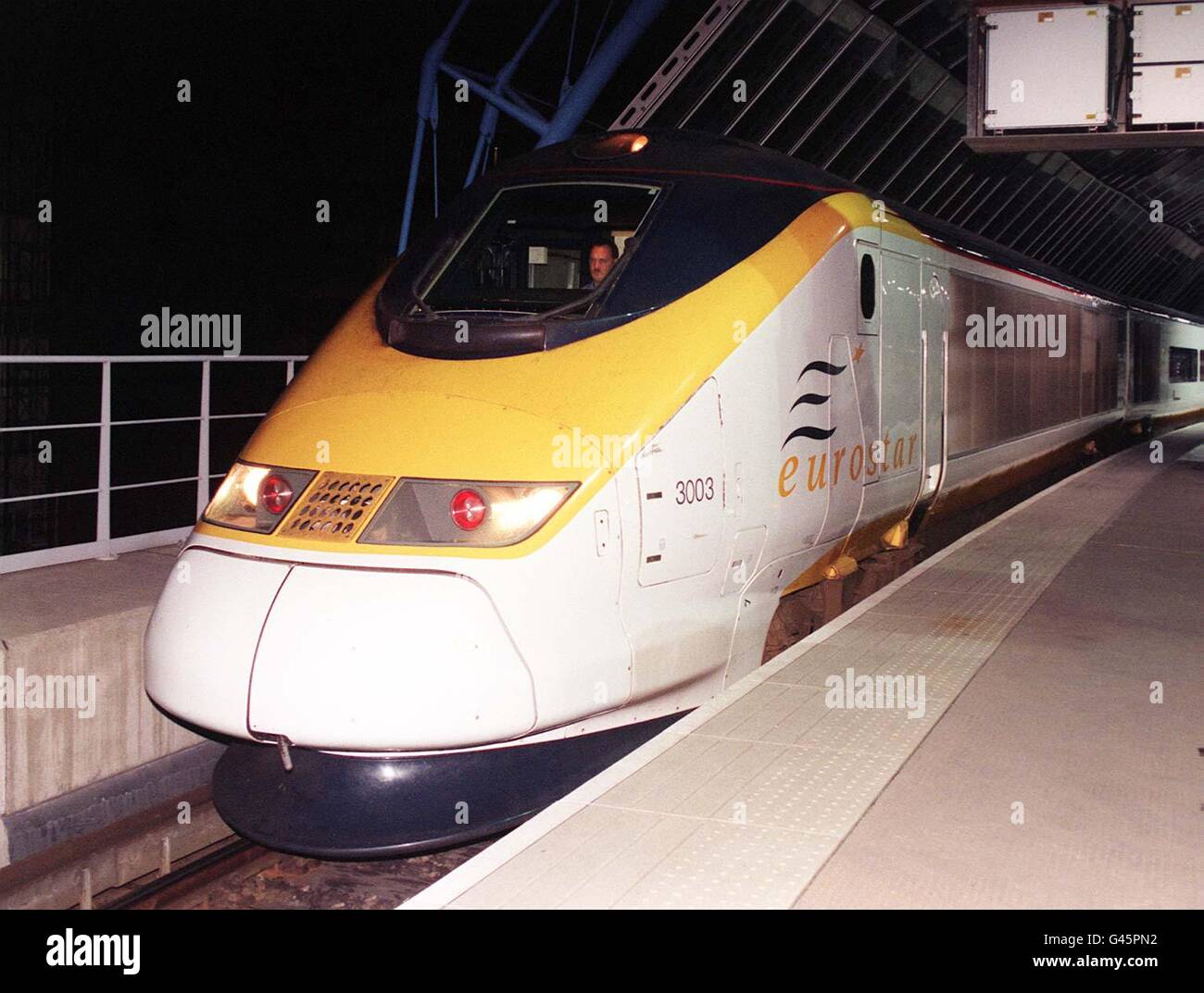 Eurostar train leaves Waterloo Stock Photo - Alamy
