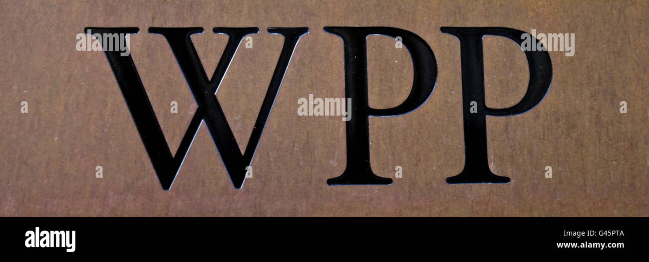 Signage outside wpp offices in farm street hi-res stock photography and ...