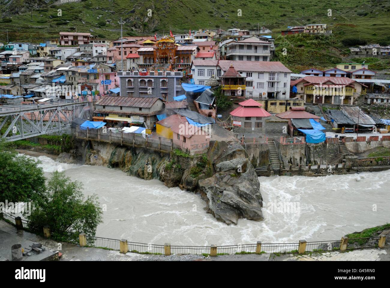 Lord vishnu badrinath temple hi-res stock photography and images - Alamy