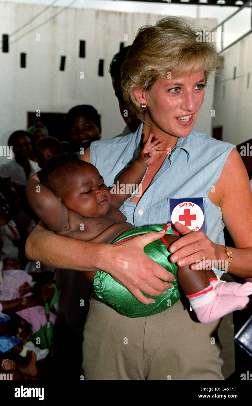 Royalty - Princess of Wales - British Red Cross - Angola - 1997 Stock ...